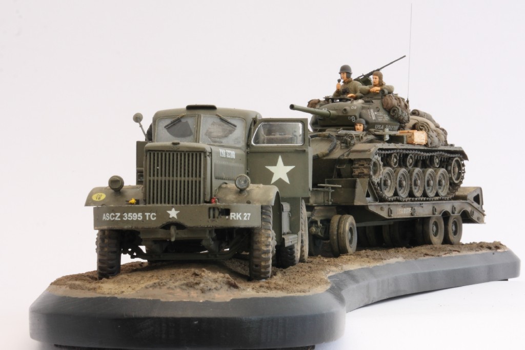 M19 Tank Transporter with Hard Top Cab 1:35 Merit International